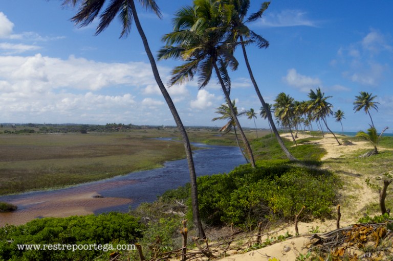 Aldeia Hippie de Arembepe – Laura Restrepo Ortega